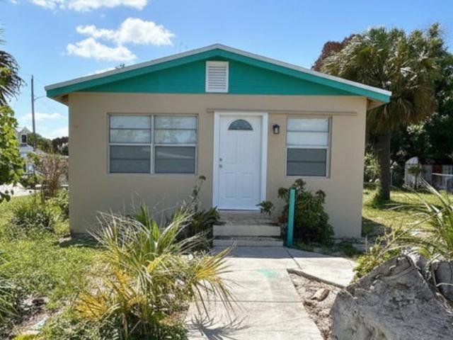 1601 N 17th St, Fort Pierce, FL 34950