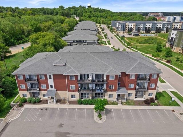 1601 N Windsor Ave Apt 102, Cottage Grove, WI 53527