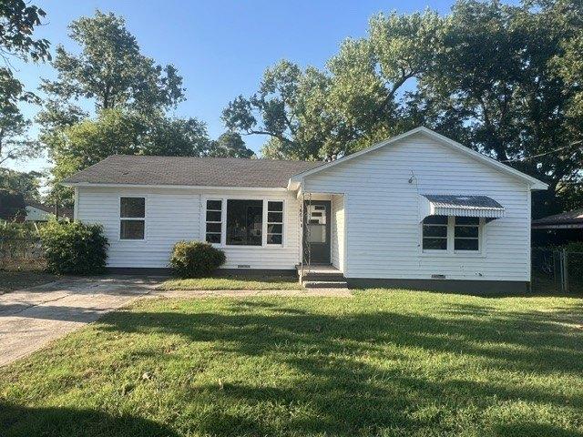 1601 Anthony St, Gainesville, TX 76240