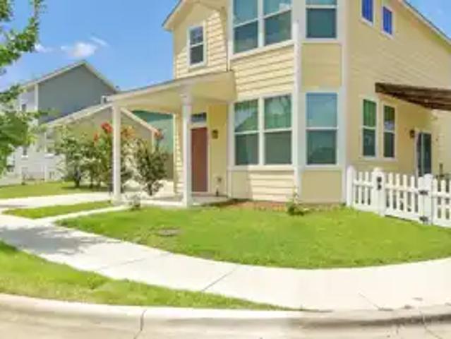 1601 Arbor Knot Dr, 3 beds, 3 full baths