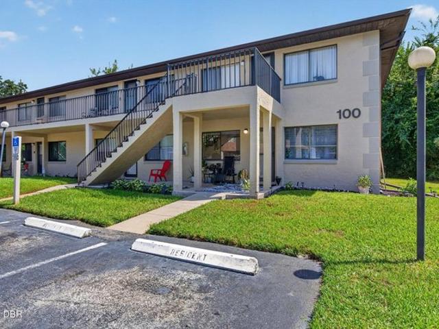1601 Big Tree Rd, Daytona Beach, FL 32119