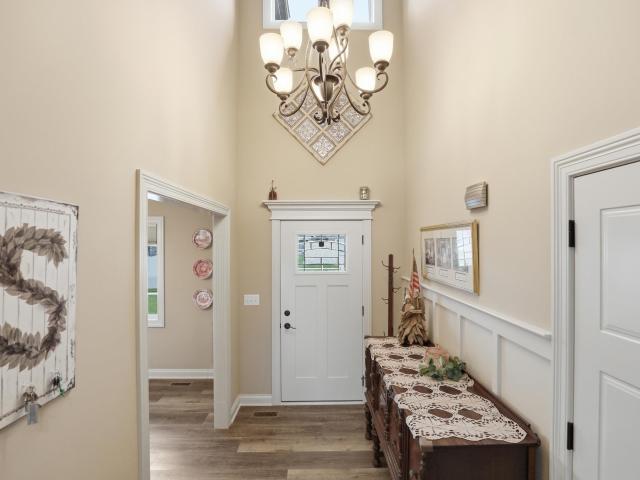 1601 Birch Run