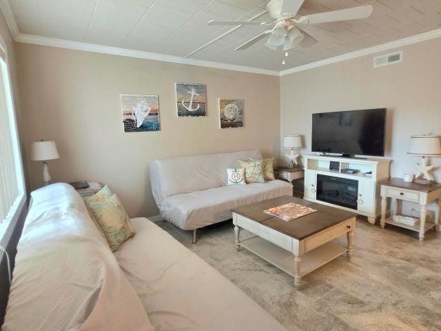 1601 Boulevard Unit A6