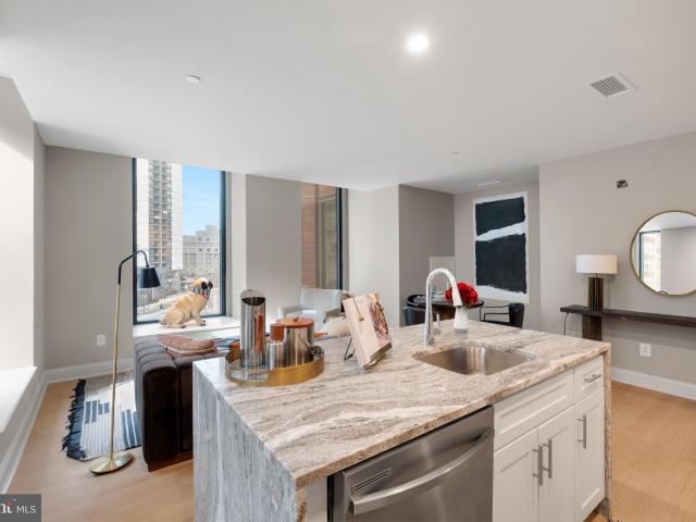 1601 Cherry St, Unit 915, Philadelphia, PA 19102 | MLS #PAPH2600