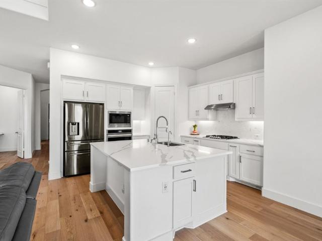 1601 Chickadee Drive