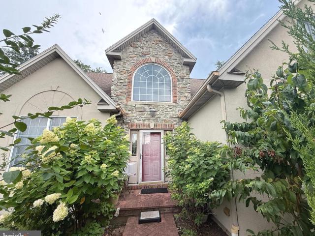1601 Cobble Ct, New Cumberland, PA