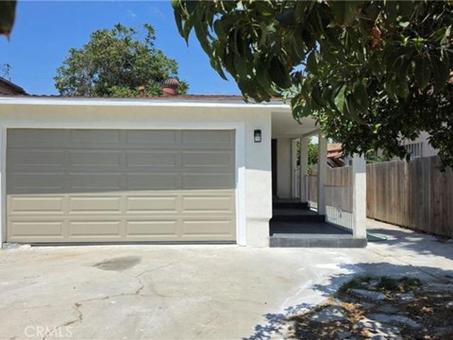 1601 E 43rd St, Los Angeles, CA 90011