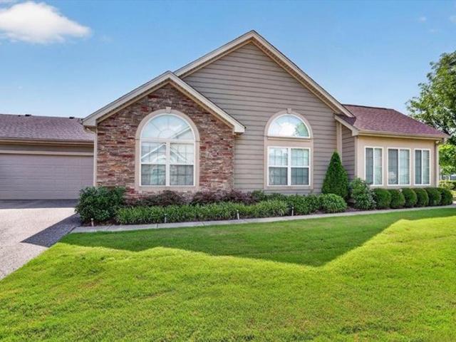 1601 E Southfield Cir, Memphis, TN 38016