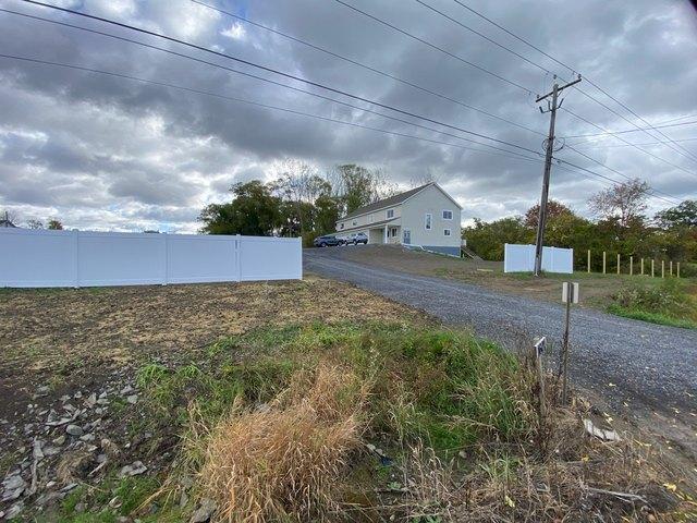 1601 E Shore Dr, Ithaca, NY 14850