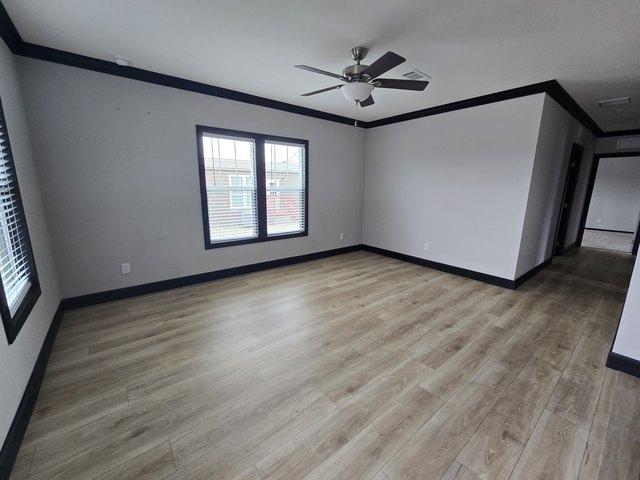 1601 E Slaughter Ln Trlr 161, Austin, TX 78747