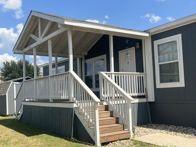 1601 E Slaughter Ln Trlr 268, Austin, TX 78747