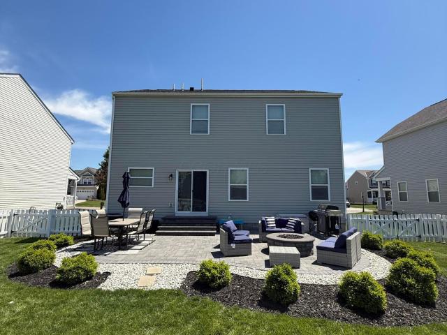 1601 Fox Fire Drive