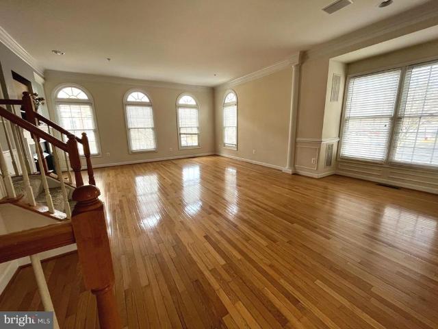 1601 Leeds Castle Drive