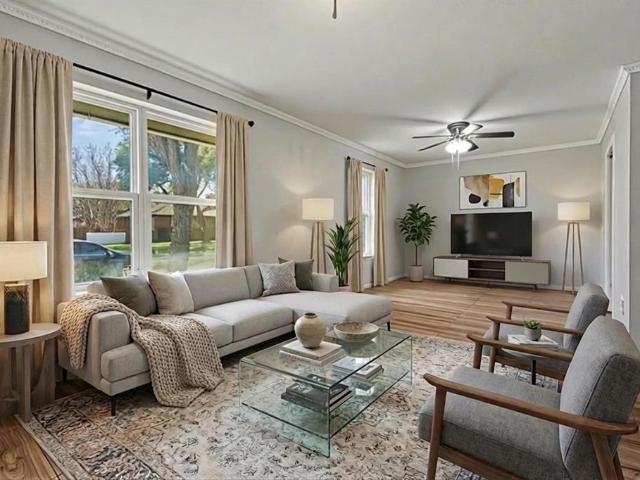 1601 Lexington Drive