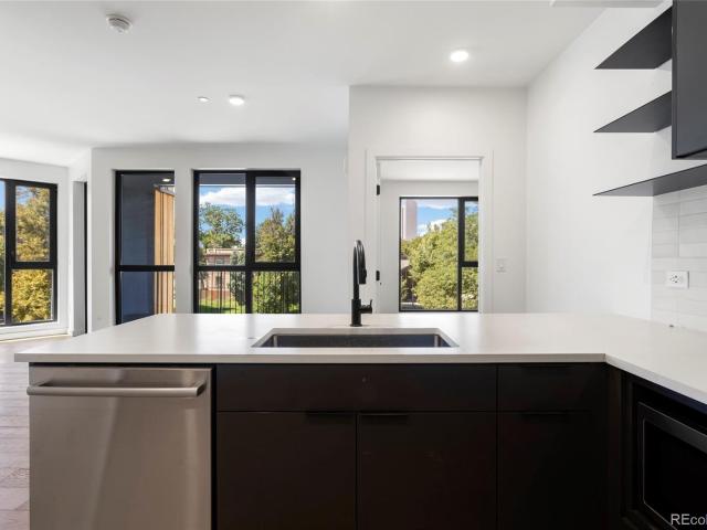 1601 Park Avenue # 302