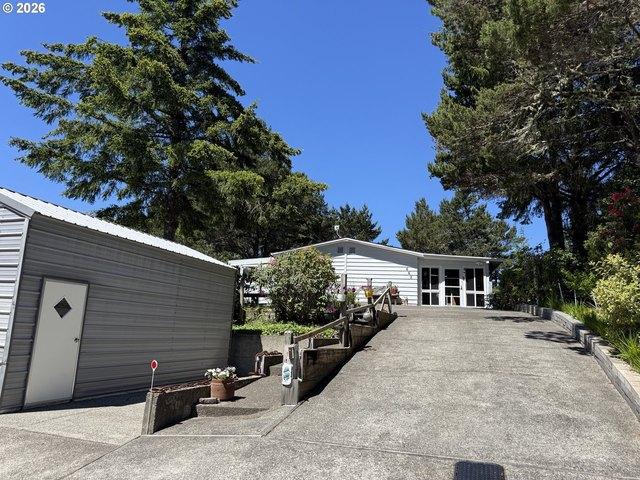 1601 Rhododendron Dr Spc 662, Florence, OR 97439