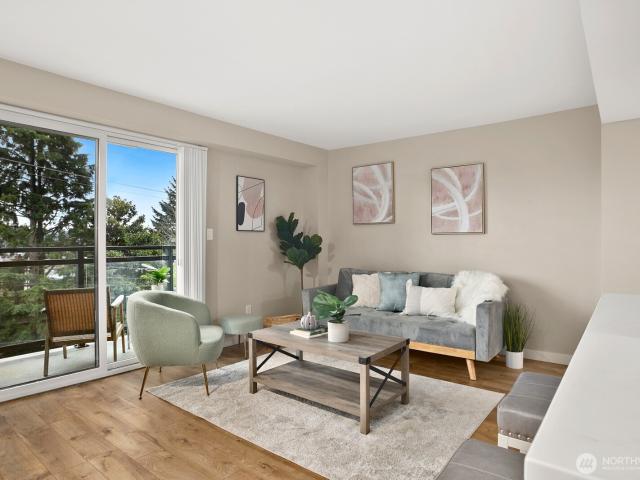 1601 Taylor Avenue N # 405