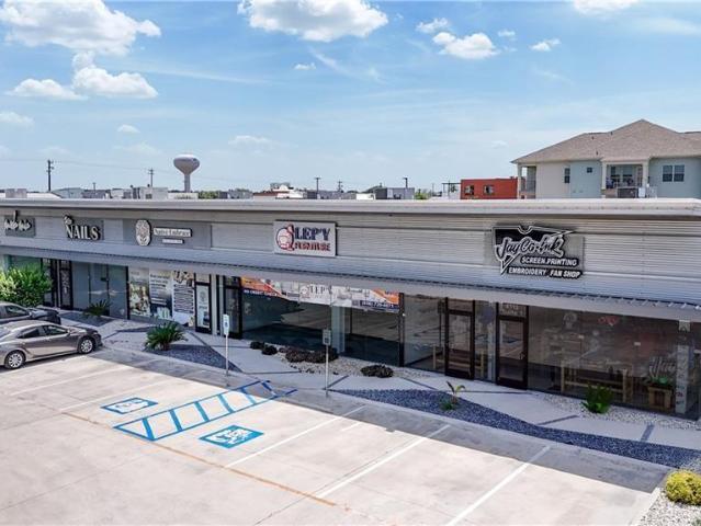 1601 W Trenton Road M / L or Both