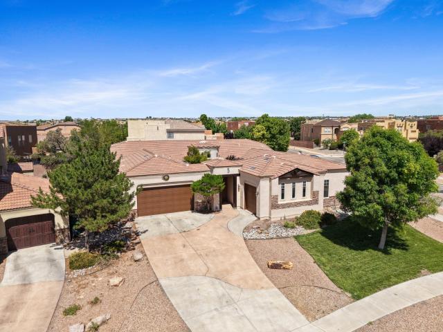 1601 Western Hills Drive SE