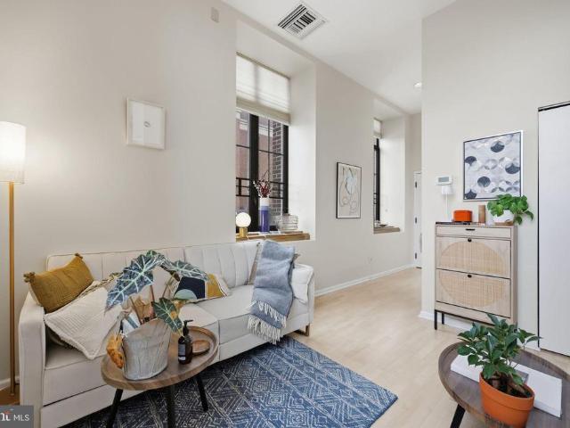 1601 00 Spring Garden Street # 207