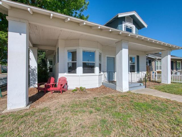 1601 19th Ave, Kingsburg, CA 93631 | MLS #647166 | Compass