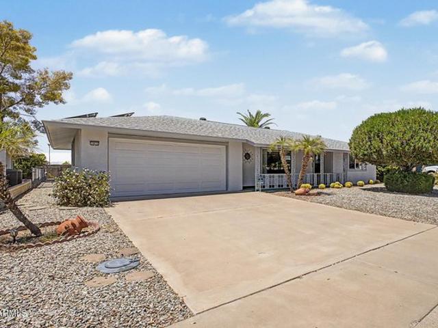 16022 N Lakeforest Dr, Sun City, AZ 85351
