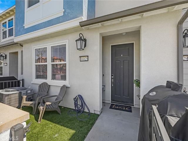 16025 Main Street