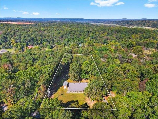 16029 Pin Oak Rd, Fayetteville, AR 72704