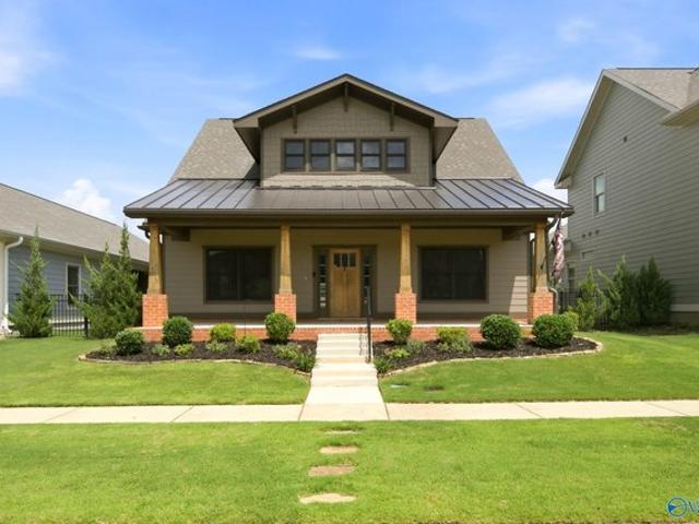 1602 Bridgedale St NE, Huntsville, AL 35811