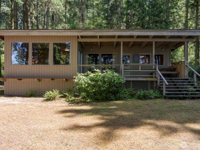 1602 Channel Road