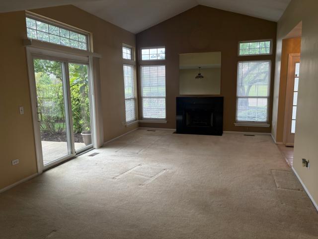 1602 Columbia Circle # 4