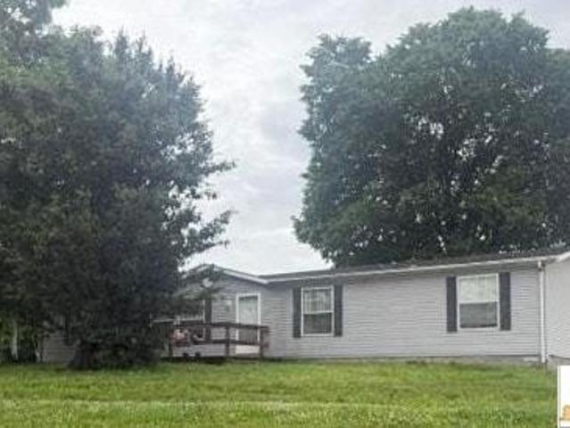 1602 Glover Rd, Glasgow, KY 42141