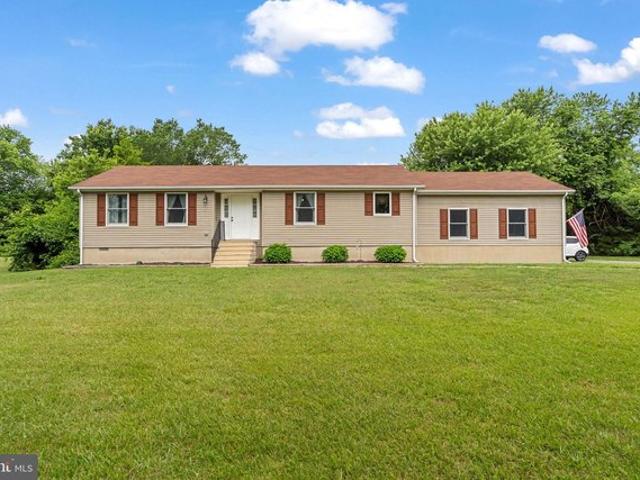 1602 Harvey Straughn Rd, Townsend, DE 19734