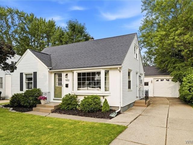 1602 Parker Blvd, Tonawanda, NY 14150