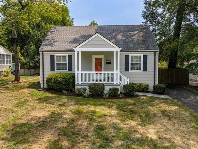 1602 Rose Hill Dr, Charlottesville, VA 22902