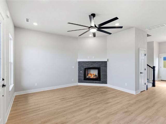 1602 S 23rd Place