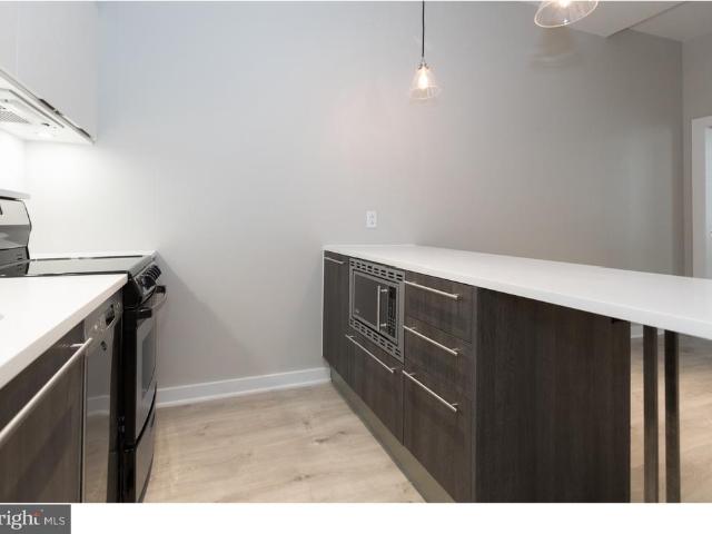 1602 Sansom Street # 2