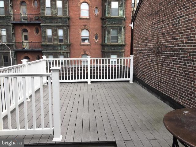 1602 Spruce Street # 3R