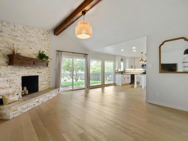 1602 Thornridge Rd