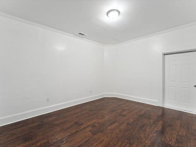1602 4 Bedroom Apartment for Rent at 1602 E Henry St, Savannah, GA 31404 Winter Gardens Brightwood