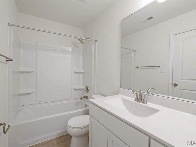 16033 Cinderella Ct, Ellisville, MO 63021 | MLS #26014