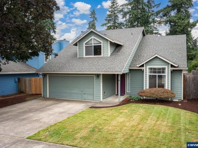 16033 SE Mary Ann Ln, Milwaukie, OR 97267