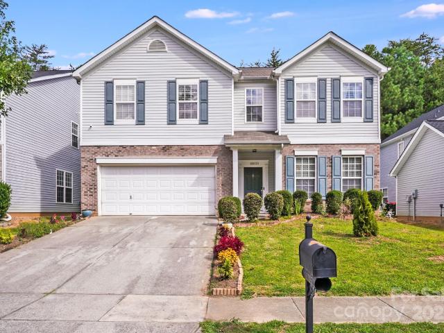 16035 Long Talon Way, Charlotte, NC 28278 | MLS #4301