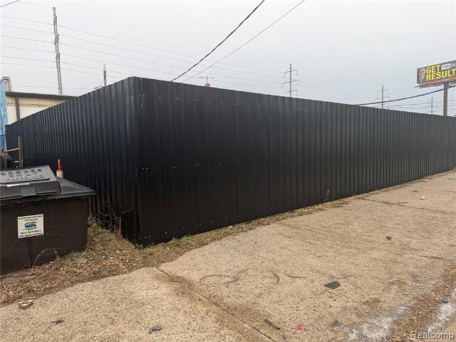 16038 E. 8 mile Road