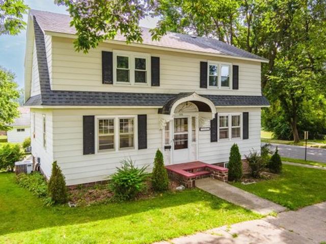 1603 N 9th St, Wausau, WI 54403