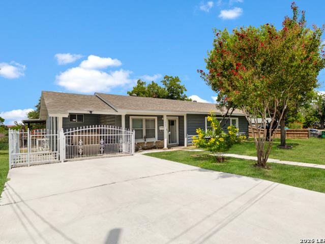 1603 Arroya Vista