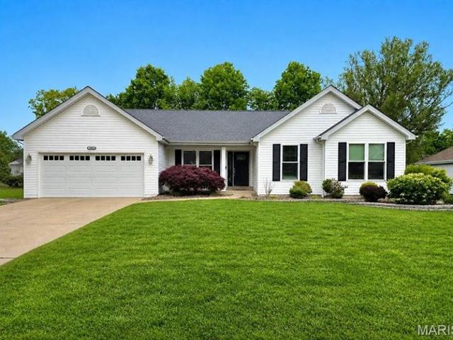 1603 Broadsword Ln, Lake Saint Louis, MO 63367