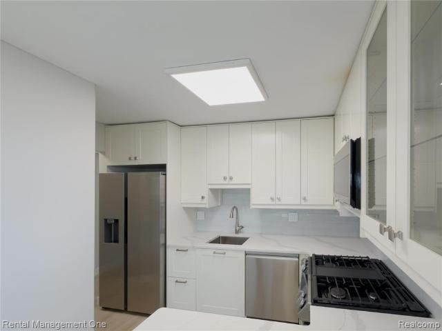 1603 Cass Lake Road # D unit