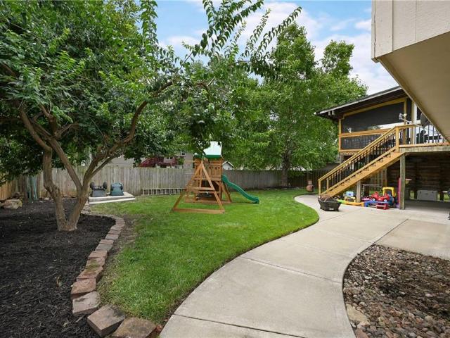 1603 Cove Drive
