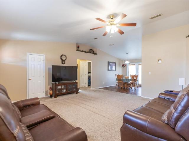 1603 Derrick Drive